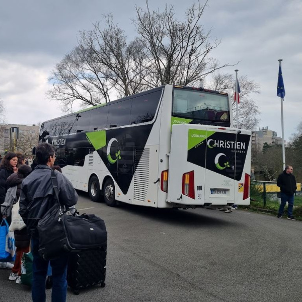 SEJOUR à BARCELONE : Ils sont partis ! - Collège Max Jacob