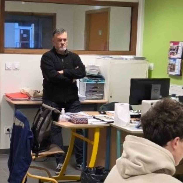 l’AJE29 aide les 3e à chercher un stage - Collège Max Jacob