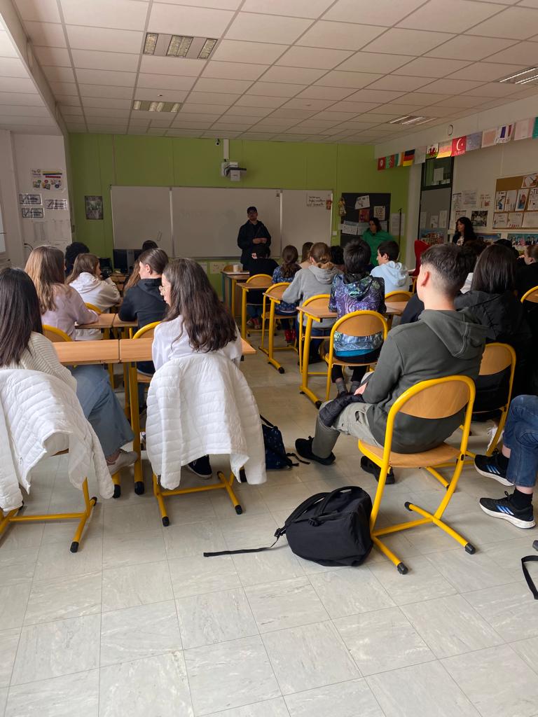 Intervention de l'artiste SAV45 - Collège Max Jacob